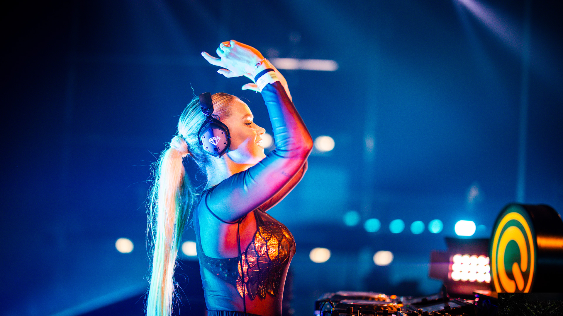 MANDY Mornings at Tomorrowland Radio | Hardstyle.com