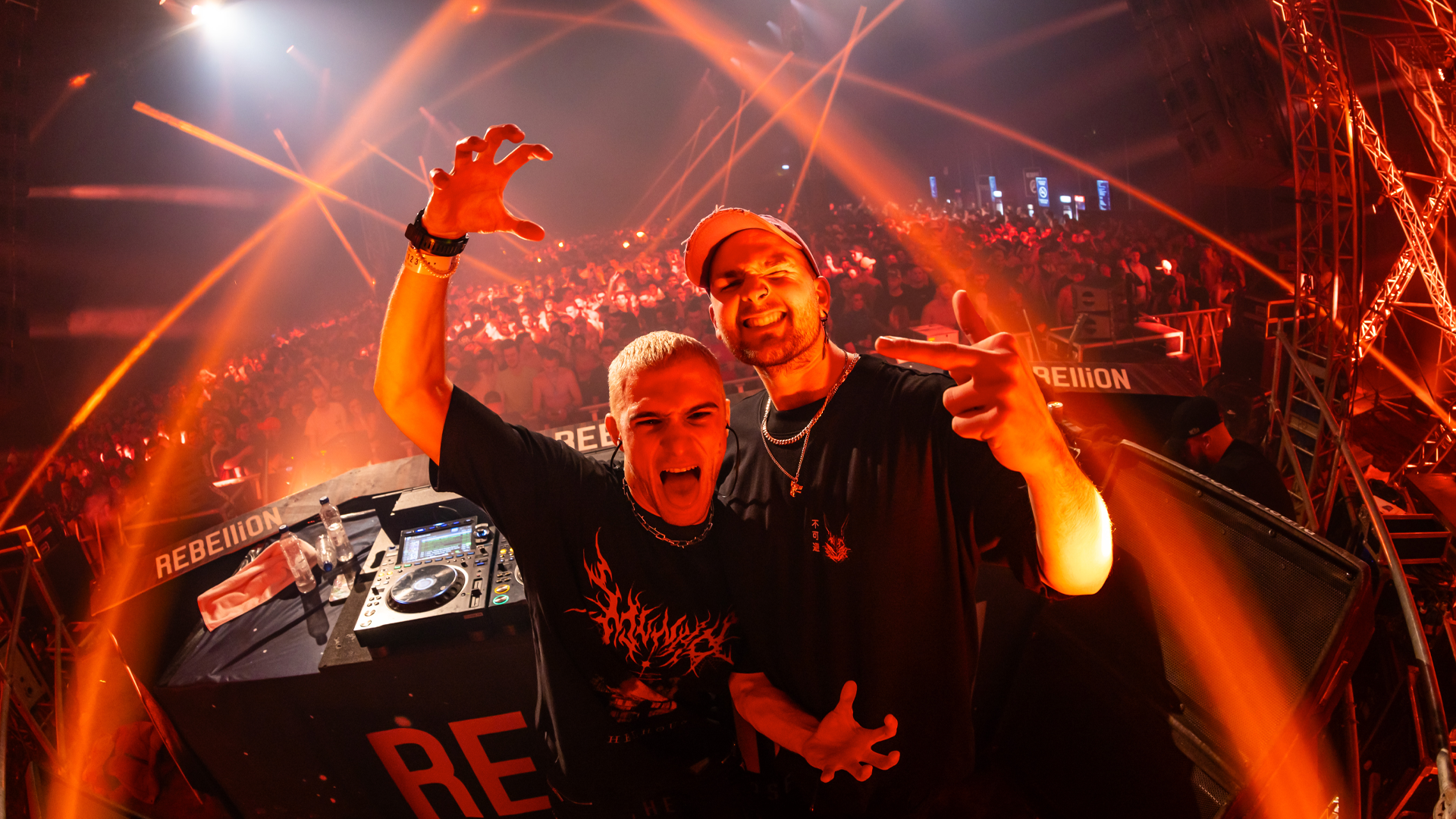 DEEZL and So Juice bring that real Gearbox sound to life with CYBERGORE ...