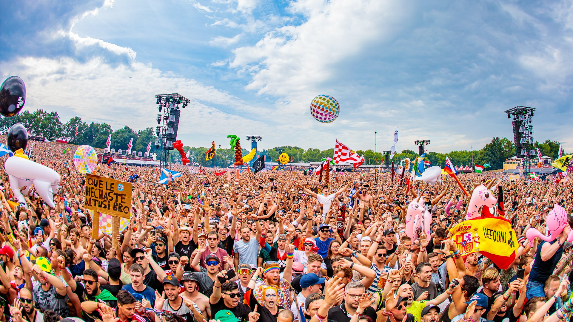 Stream the Defqon.1 RED mainstage live on YouTube (for free!) (1 ...