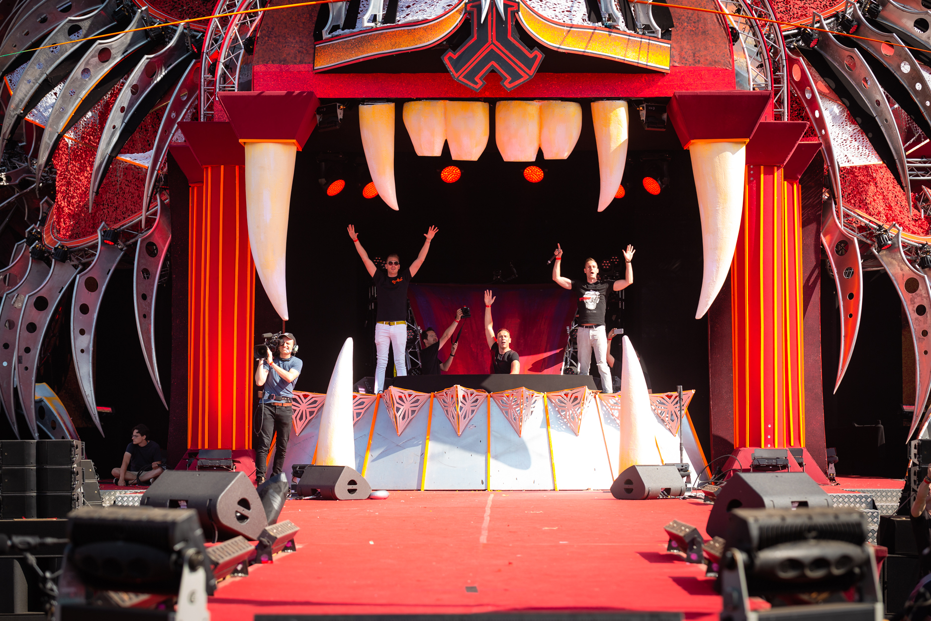 From Defqon.1’s Endshow to your headphones: DBSTF & Isaac release ...